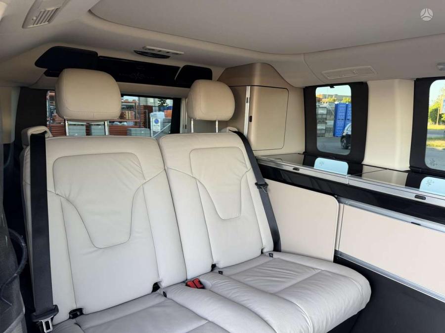 White Mercedes-Benz V 300 2020 in Palanga, with an engine capacity of 2.00 L and mileage of 148 thousand km for 51900 €, photo 28 on AUTOMOTO.COM.LV