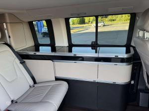 White Mercedes-Benz V 300 2020 in Palanga, with an engine capacity of 2.00 L and mileage of 148 thousand km for 51900 €, photo 30 on AUTOMOTO.COM.LV