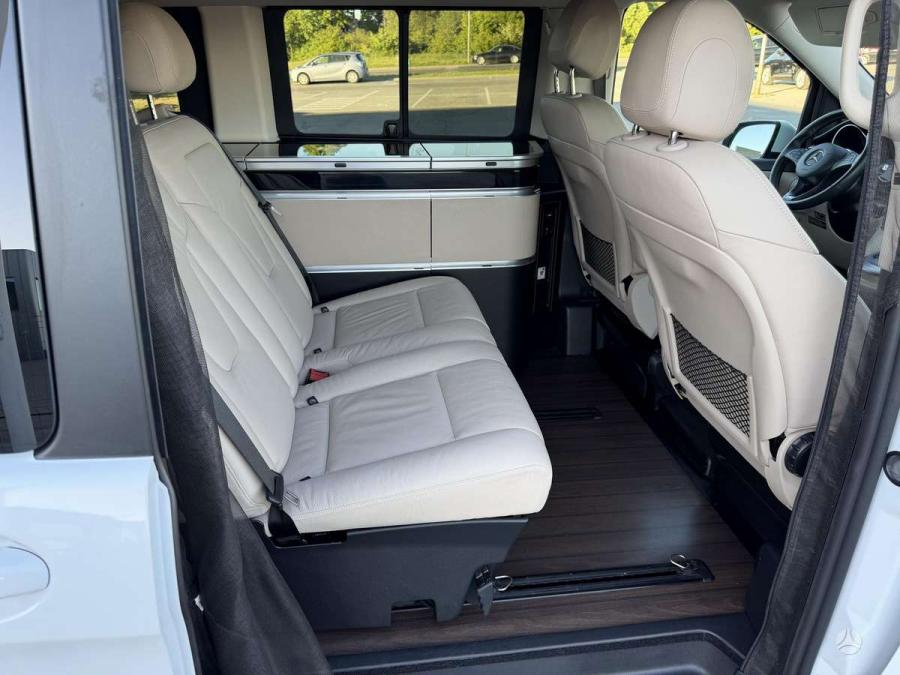 White Mercedes-Benz V 300 2020 in Palanga, with an engine capacity of 2.00 L and mileage of 148 thousand km for 51900 €, photo 33 on AUTOMOTO.COM.LV