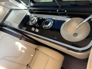 White Mercedes-Benz V 300 2020 in Palanga, with an engine capacity of 2.00 L and mileage of 148 thousand km for 51900 €, photo 35 on AUTOMOTO.COM.LV