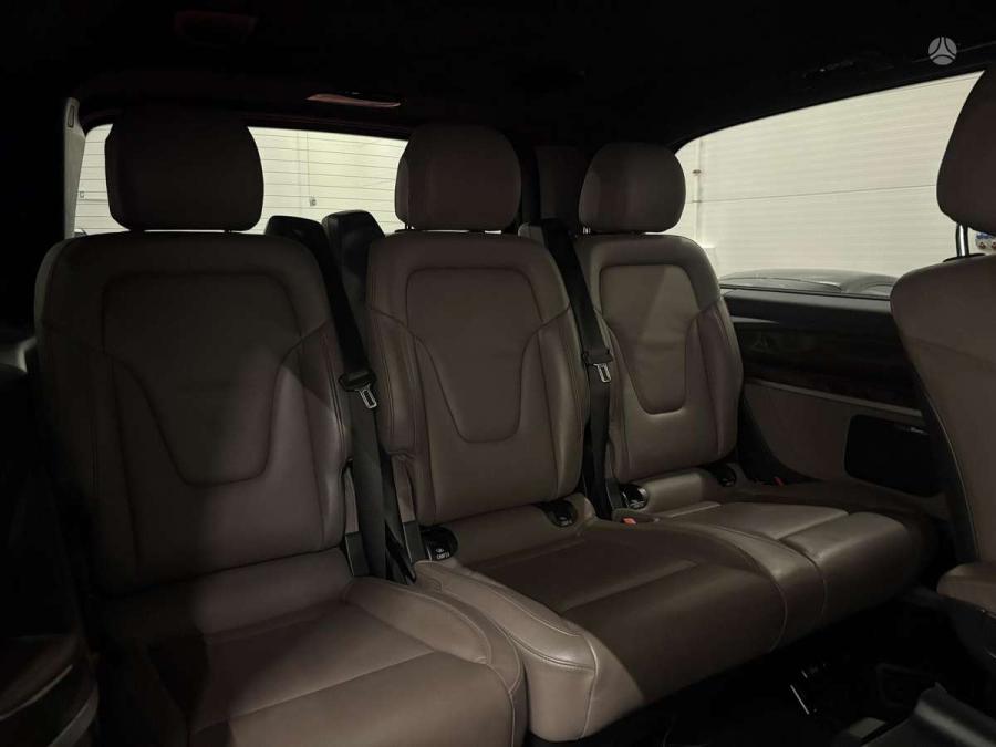 White Mercedes-Benz V 300 2023 in Vilnius, with an engine capacity of 1.95 L and mileage of 72 thousand km for 59000 €, photo 34 on AUTOMOTO.COM.LV