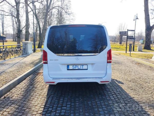 Белый Мерседес В 300 2021 в Юрмала, объемом двигателя 2.00 л и пробегом 81 тыс. км за 36500 €, фото 5 на AUTOMOTO.COM.LV