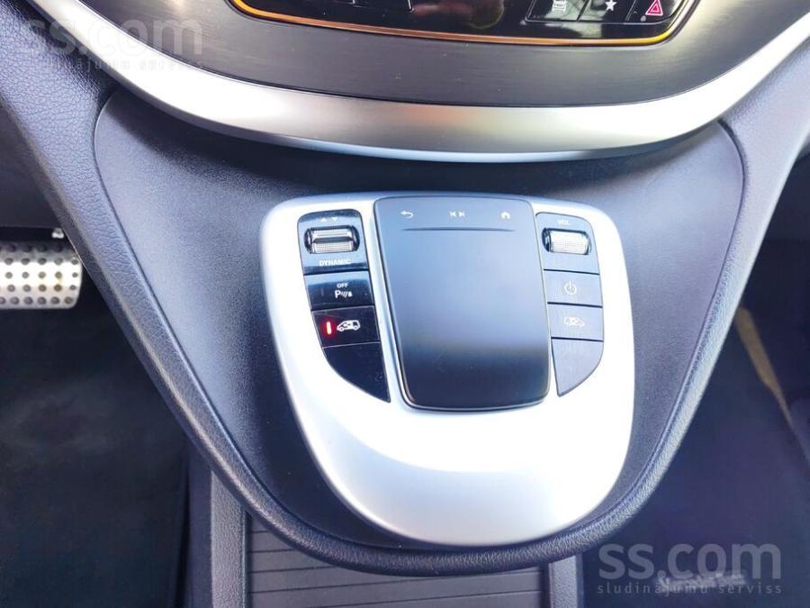 Balts Mercedes-Benz V 300 2021 Jūrmala, ar dzinēja tilpumu 2.00 L un nobraukumu 81 tūkst. km par 36500 €, foto 13 vietnē AUTOMOTO.COM.LV