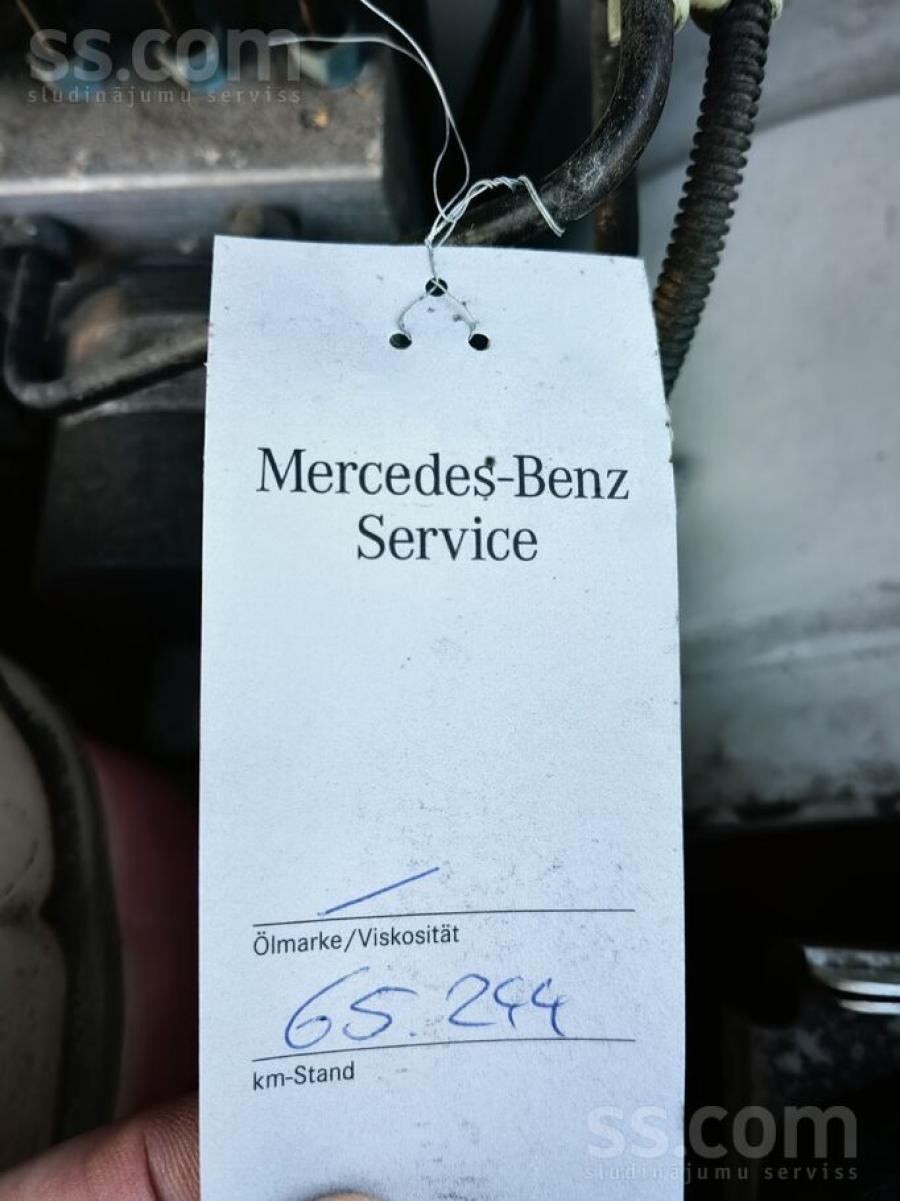 Balts Mercedes-Benz V 300 2021 Jūrmala, ar dzinēja tilpumu 2.00 L un nobraukumu 81 tūkst. km par 36500 €, foto 24 vietnē AUTOMOTO.COM.LV