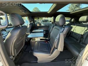 Белый Мерседес В 300 2023 в Рига, объемом двигателя 3.00 л и пробегом 65 тыс. км за 54490 €, фото 9 на AUTOMOTO.COM.LV