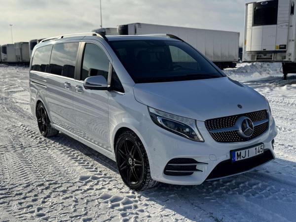 White Mercedes-Benz V 300 2020 in Vilnius, with an engine capacity of 1.95 L and mileage of 92 thousand km for 49450 €, photo 1 on AUTOMOTO.COM.LV