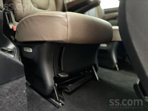 Белый Мерседес В 300 2021 в Рига, объемом двигателя 2.00 л и пробегом 143 тыс. км за 50900 €, фото 20 на AUTOMOTO.COM.LV