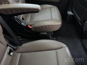 Белый Мерседес В 300 2021 в Рига, объемом двигателя 2.00 л и пробегом 143 тыс. км за 50900 €, фото 21 на AUTOMOTO.COM.LV