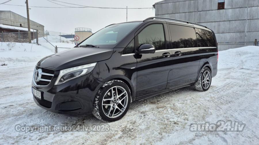 Black Mercedes-Benz V-Class 2014 in Tallinn, with an engine capacity of 2.10 L and mileage of 281 thousand km for 28000 €, photo 1 on AUTOMOTO.COM.LV