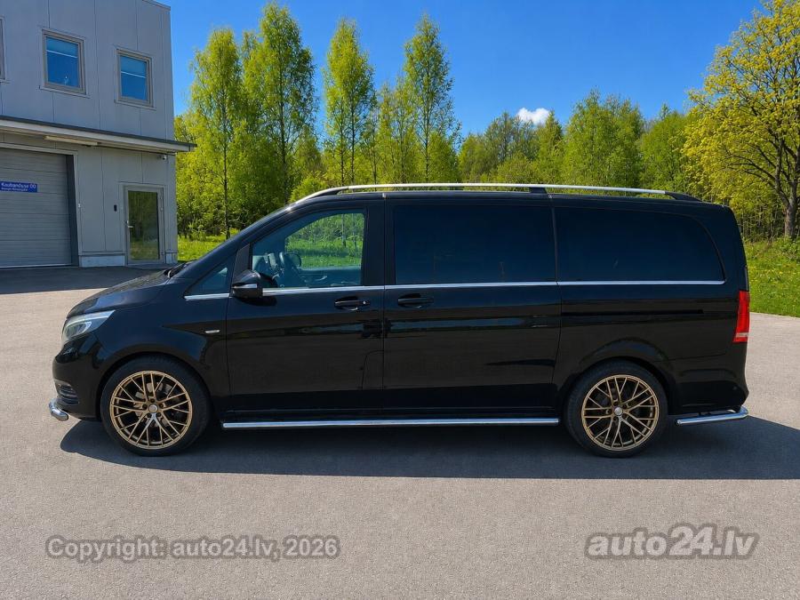 Melns Mercedes-Benz V-Class 2014 Tallina, ar dzinēja tilpumu 2.10 L un nobraukumu 262 tūkst. km par 26900 €, foto 3 vietnē AUTOMOTO.COM.LV