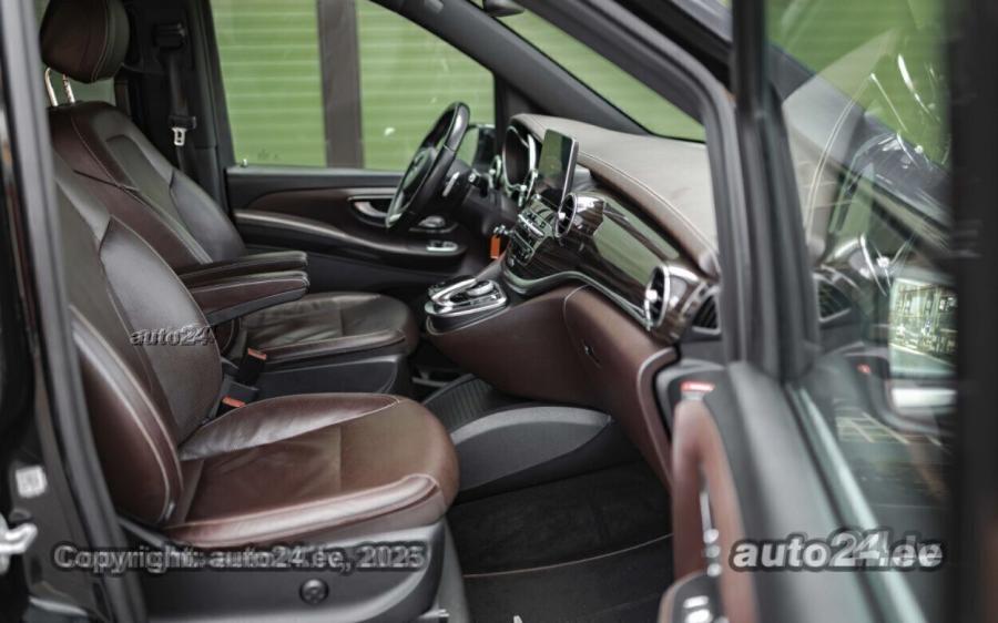 Melns Mercedes-Benz V-Class 2014 Tallina, ar dzinēja tilpumu 2.10 L un nobraukumu 262 tūkst. km par 26900 €, foto 12 vietnē AUTOMOTO.COM.LV