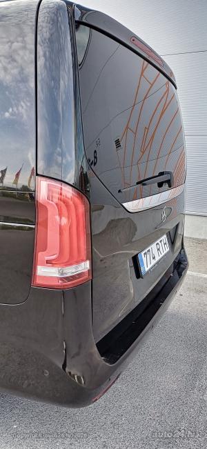 Melns Mercedes-Benz V-Class 2015 Tallina, ar dzinēja tilpumu 2.10 L un nobraukumu 330 tūkst. km par 26900 €, foto 9 vietnē AUTOMOTO.COM.LV