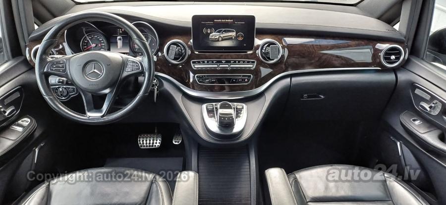 Melns Mercedes-Benz V-Class 2015 Tallina, ar dzinēja tilpumu 2.10 L un nobraukumu 330 tūkst. km par 26900 €, foto 10 vietnē AUTOMOTO.COM.LV