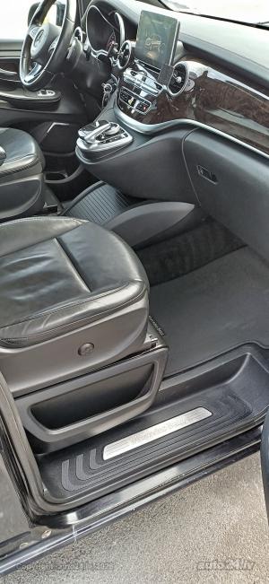 Melns Mercedes-Benz V-Class 2015 Tallina, ar dzinēja tilpumu 2.10 L un nobraukumu 330 tūkst. km par 26900 €, foto 15 vietnē AUTOMOTO.COM.LV