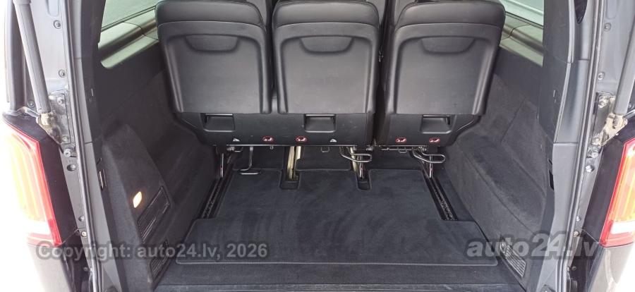 Melns Mercedes-Benz V-Class 2015 Tallina, ar dzinēja tilpumu 2.10 L un nobraukumu 330 tūkst. km par 26900 €, foto 17 vietnē AUTOMOTO.COM.LV
