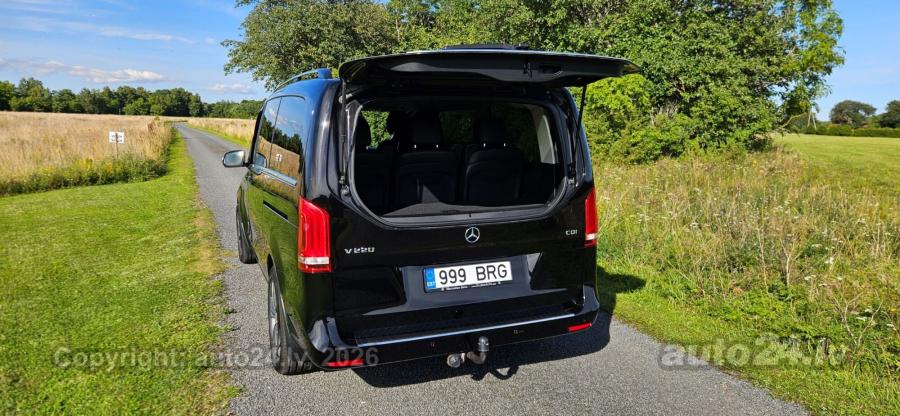 Melns Mercedes-Benz V-Class 2015 Tallina, ar dzinēja tilpumu 2.10 L un nobraukumu 223 tūkst. km par 27900 €, foto 10 vietnē AUTOMOTO.COM.LV