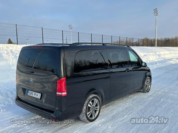 Black Mercedes-Benz V-Class 2016 in Tallinn, with an engine capacity of 2.10 L and mileage of 338 thousand km for 19999 €, photo 5 on AUTOMOTO.COM.LV