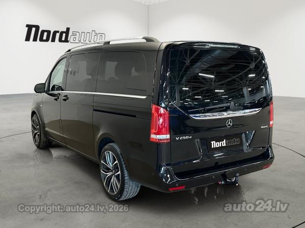 Black Mercedes-Benz V-Class 2016 in Tallinn, with an engine capacity of 2.10 L and mileage of 208 thousand km for 29900 €, photo 6 on AUTOMOTO.COM.LV