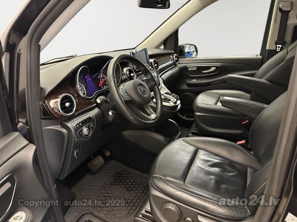 Black Mercedes-Benz V-Class 2016 in Tallinn, with an engine capacity of 2.10 L and mileage of 208 thousand km for 29900 €, photo 9 on AUTOMOTO.COM.LV
