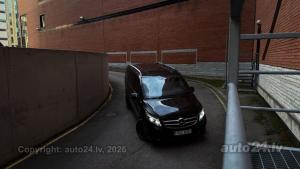 Melns Mercedes-Benz V-Class 2016 Tallina, ar dzinēja tilpumu 2.20 L un nobraukumu 189 tūkst. km par 32500 €, foto 4 vietnē AUTOMOTO.COM.LV