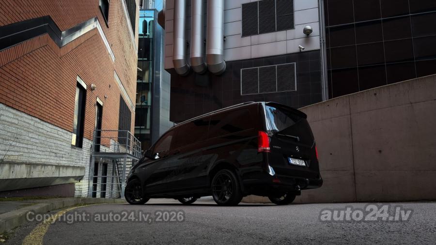 Melns Mercedes-Benz V-Class 2016 Tallina, ar dzinēja tilpumu 2.20 L un nobraukumu 189 tūkst. km par 32500 €, foto 5 vietnē AUTOMOTO.COM.LV