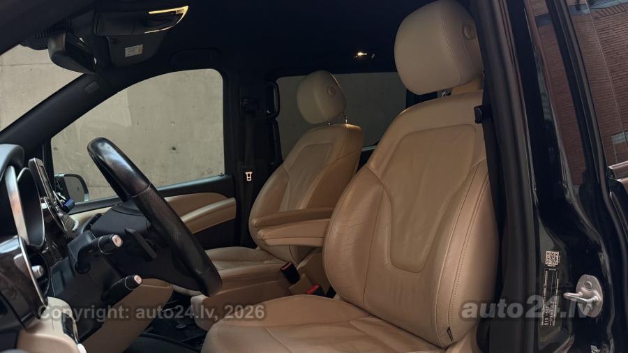 Melns Mercedes-Benz V-Class 2016 Tallina, ar dzinēja tilpumu 2.20 L un nobraukumu 189 tūkst. km par 32500 €, foto 11 vietnē AUTOMOTO.COM.LV