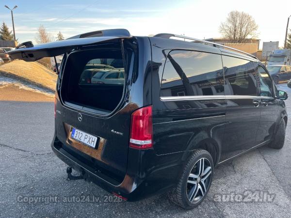 Black Mercedes-Benz V-Class 2016 in Tallinn, with an engine capacity of 2.10 L and mileage of 260 thousand km for 31500 €, photo 6 on AUTOMOTO.COM.LV