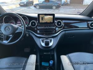 Black Mercedes-Benz V-Class 2016 in Tallinn, with an engine capacity of 2.10 L and mileage of 260 thousand km for 31500 €, photo 8 on AUTOMOTO.COM.LV