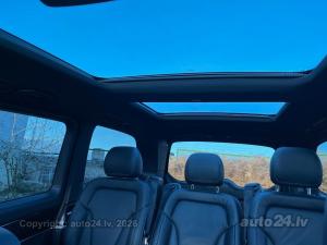 Black Mercedes-Benz V-Class 2016 in Tallinn, with an engine capacity of 2.10 L and mileage of 260 thousand km for 31500 €, photo 13 on AUTOMOTO.COM.LV