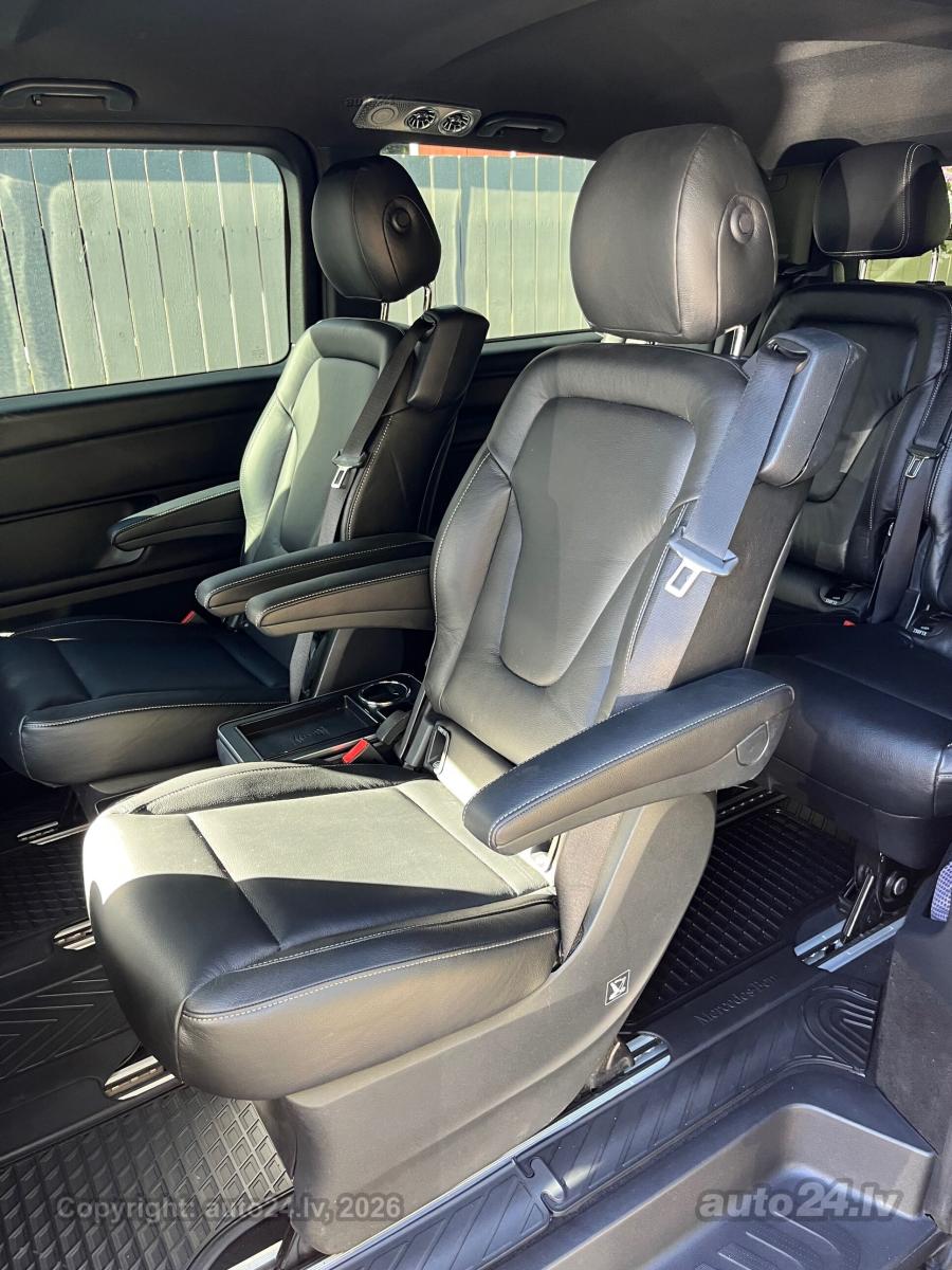 Melns Mercedes-Benz V-Class 2016 Tartu, ar dzinēja tilpumu 2.10 L un nobraukumu 197 tūkst. km par 35900 €, foto 12 vietnē AUTOMOTO.COM.LV