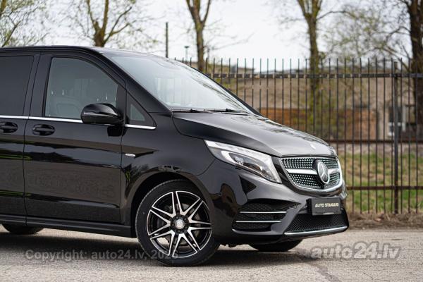 Melns Mercedes-Benz V-Class 2017 Tartu, ar dzinēja tilpumu 2.00 L un nobraukumu 151 tūkst. km par 39900 €, foto 5 vietnē AUTOMOTO.COM.LV