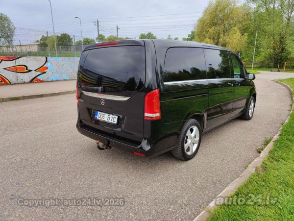 Black Mercedes-Benz V-Class 2017 in Tallinn, with an engine capacity of 2.10 L and mileage of 204 thousand km for 35999 €, photo 3 on AUTOMOTO.COM.LV
