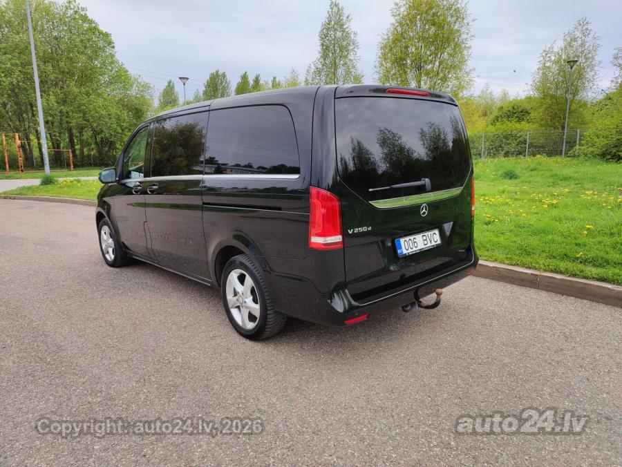 Melns Mercedes-Benz V-Class 2017 Tallina, ar dzinēja tilpumu 2.10 L un nobraukumu 204 tūkst. km par 35999 €, foto 6 vietnē AUTOMOTO.COM.LV