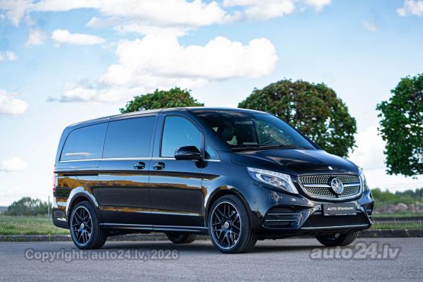 Black Mercedes-Benz V-Class 2017 in Tartu, with an engine capacity of 2.10 L and mileage of 158 thousand km for 37500 €, photo 3 on AUTOMOTO.COM.LV
