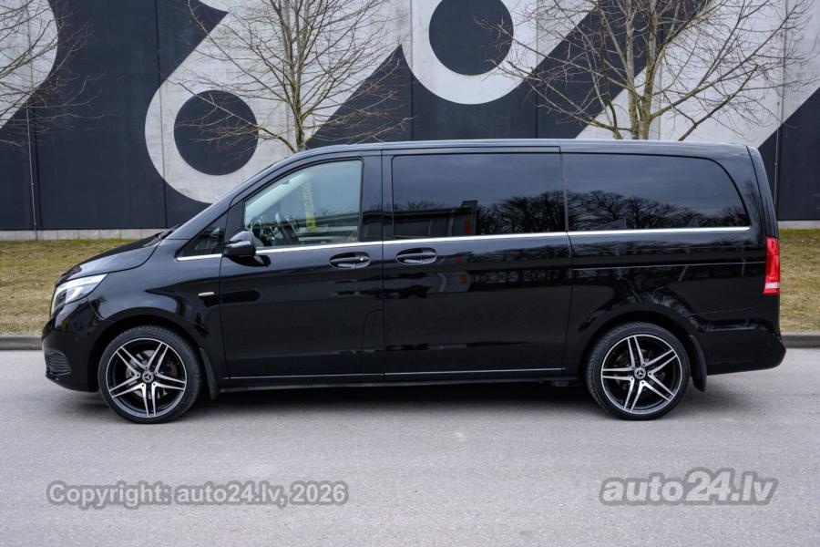 Melns Mercedes-Benz V-Class 2017 Pērnava, ar dzinēja tilpumu 2.10 L un nobraukumu 289 tūkst. km par 34900 €, foto 4 vietnē AUTOMOTO.COM.LV
