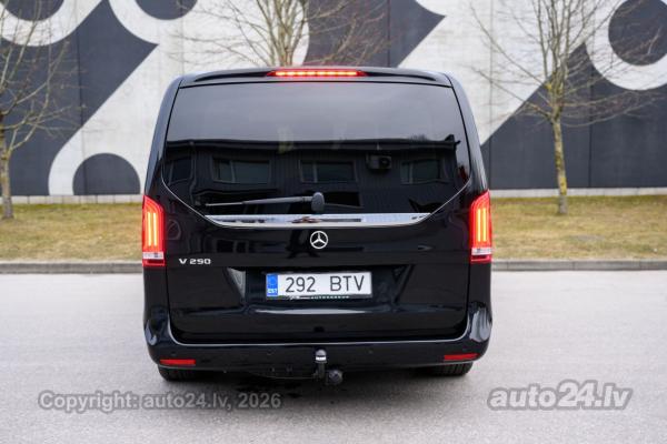 Black Mercedes-Benz V-Class 2017 in Parnu, with an engine capacity of 2.10 L and mileage of 289 thousand km for 34900 €, photo 8 on AUTOMOTO.COM.LV