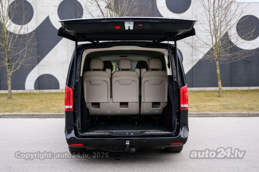 Melns Mercedes-Benz V-Class 2017 Pērnava, ar dzinēja tilpumu 2.10 L un nobraukumu 289 tūkst. km par 34900 €, foto 10 vietnē AUTOMOTO.COM.LV
