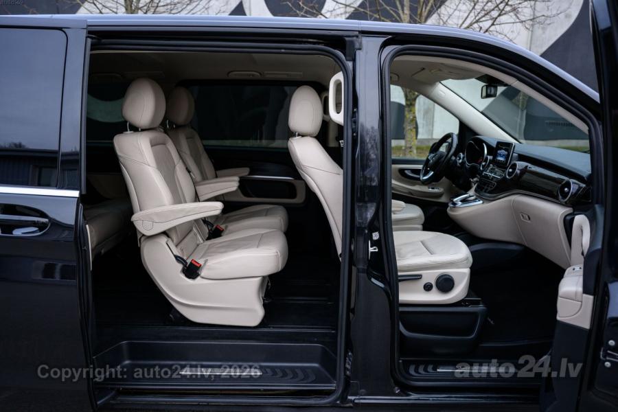 Melns Mercedes-Benz V-Class 2017 Pērnava, ar dzinēja tilpumu 2.10 L un nobraukumu 289 tūkst. km par 34900 €, foto 24 vietnē AUTOMOTO.COM.LV