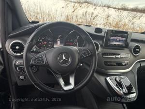 Melns Mercedes-Benz V-Class 2018 Tallina, ar dzinēja tilpumu 2.10 L un nobraukumu 154 tūkst. km par 40990 €, foto 10 vietnē AUTOMOTO.COM.LV