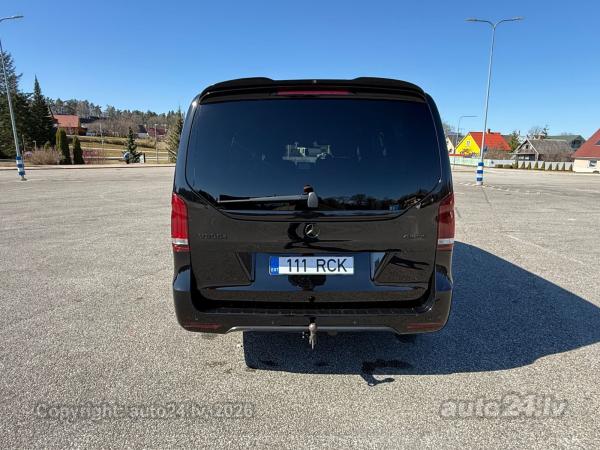 Black Mercedes-Benz V-Class 2018 in Otepaa, with an engine capacity of 2.10 L and mileage of 125 thousand km for 48000 €, photo 6 on AUTOMOTO.COM.LV
