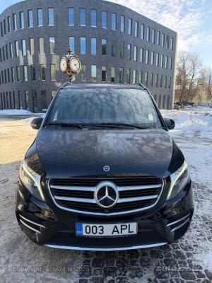 Melns Mercedes-Benz V-Class 2018 Tallina, ar dzinēja tilpumu 2.10 L un nobraukumu 284 tūkst. km par 32000 €, foto 3 vietnē AUTOMOTO.COM.LV