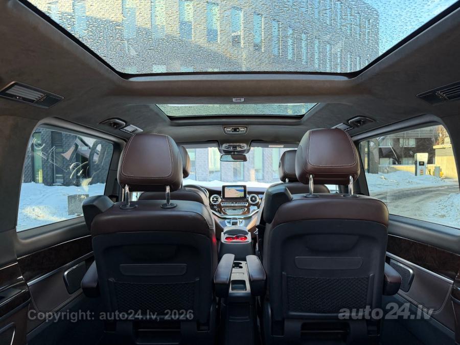 Melns Mercedes-Benz V-Class 2018 Tallina, ar dzinēja tilpumu 2.10 L un nobraukumu 284 tūkst. km par 32000 €, foto 25 vietnē AUTOMOTO.COM.LV