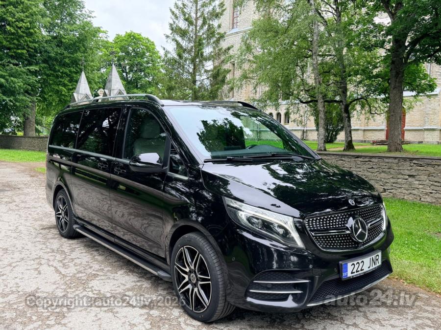 Black Mercedes-Benz V-Class 2018 in Tallinn, with an engine capacity of 2.10 L and mileage of 297 thousand km for 36000 €, photo 1 on AUTOMOTO.COM.LV