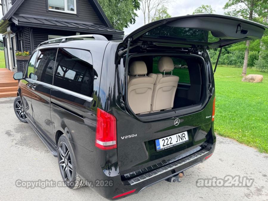 Black Mercedes-Benz V-Class 2018 in Tallinn, with an engine capacity of 2.10 L and mileage of 297 thousand km for 36000 €, photo 6 on AUTOMOTO.COM.LV