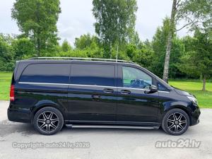 Black Mercedes-Benz V-Class 2018 in Tallinn, with an engine capacity of 2.10 L and mileage of 297 thousand km for 36000 €, photo 9 on AUTOMOTO.COM.LV