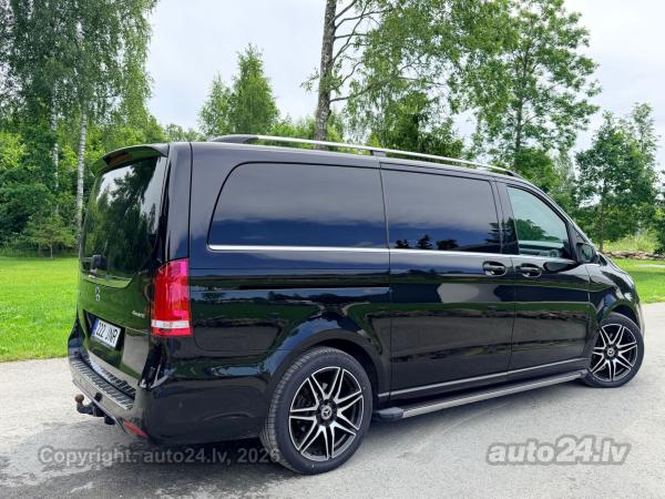 Black Mercedes-Benz V-Class 2018 in Tallinn, with an engine capacity of 2.10 L and mileage of 297 thousand km for 36000 €, photo 9 on AUTOMOTO.COM.LV