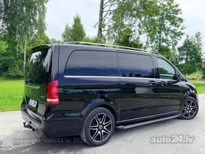 Black Mercedes-Benz V-Class 2018 in Tallinn, with an engine capacity of 2.10 L and mileage of 297 thousand km for 36000 €, photo 10 on AUTOMOTO.COM.LV