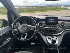 Melns Mercedes-Benz V-Class 2018 Veru, ar dzinēja tilpumu 2.10 L un nobraukumu 163 tūkst. km par 37890 €, foto 12 vietnē AUTOMOTO.COM.LV