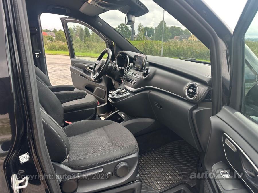 Melns Mercedes-Benz V-Class 2018 Veru, ar dzinēja tilpumu 2.10 L un nobraukumu 163 tūkst. km par 37890 €, foto 13 vietnē AUTOMOTO.COM.LV