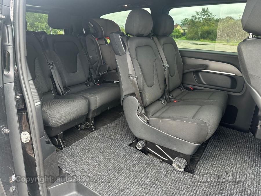 Melns Mercedes-Benz V-Class 2018 Veru, ar dzinēja tilpumu 2.10 L un nobraukumu 163 tūkst. km par 37890 €, foto 14 vietnē AUTOMOTO.COM.LV